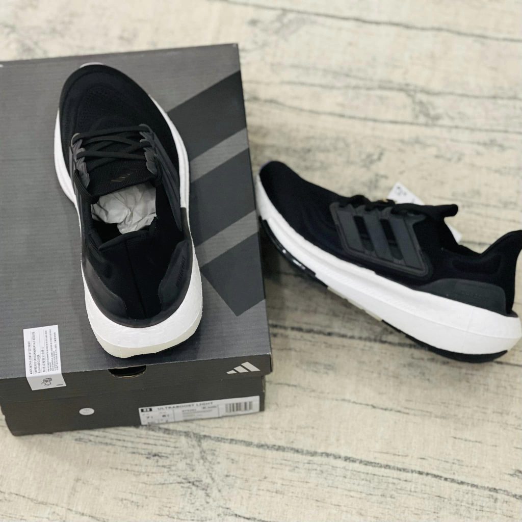 GIÀY ADIDAS CHÍNH HÃNG-GIÀY ULTRABOOST LIGHT NAM/GY9351 - VOISPORT.VN